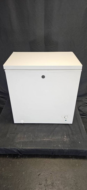 Ge manual defrost chest freezer fcm store